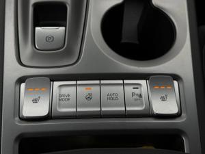 Pelēks Hyundai Kona 2020 Rīga, ar dzinēja tilpumu 0.00 L un nobraukumu 71 tūkst. km par 15680 €, foto 21 vietnē AUTOMOTO.COM.LV