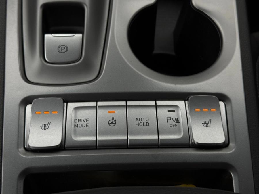 Pelēks Hyundai Kona 2020 Rīga, ar dzinēja tilpumu 0.00 L un nobraukumu 71 tūkst. km par 15680 €, foto 21 vietnē AUTOMOTO.COM.LV
