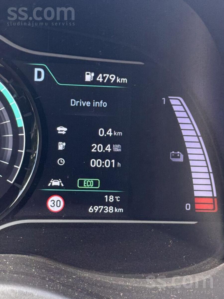 Pelēks Hyundai Kona 2020 Rīga, ar dzinēja tilpumu 0.00 L un nobraukumu 72 tūkst. km par 19800 €, foto 7 vietnē AUTOMOTO.COM.LV