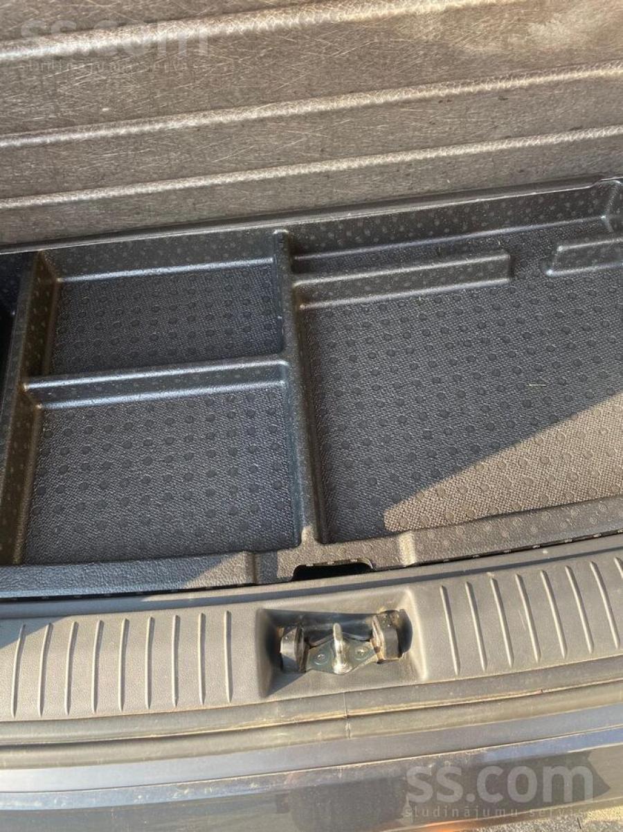 Pelēks Hyundai Kona 2020 Rīga, ar dzinēja tilpumu 0.00 L un nobraukumu 72 tūkst. km par 19800 €, foto 11 vietnē AUTOMOTO.COM.LV
