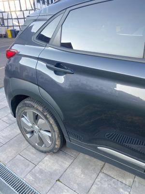 Pelēks Hyundai Kona 2020 Rīga, ar dzinēja tilpumu 0.00 L un nobraukumu 72 tūkst. km par 19800 €, foto 13 vietnē AUTOMOTO.COM.LV