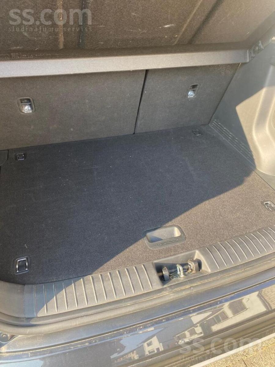 Pelēks Hyundai Kona 2020 Rīga, ar dzinēja tilpumu 0.00 L un nobraukumu 72 tūkst. km par 19800 €, foto 15 vietnē AUTOMOTO.COM.LV