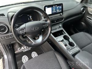 Pelēks Hyundai Kona 2021 Rīga, ar dzinēja tilpumu 0.00 L un nobraukumu 32 tūkst. km par 15900 €, foto 11 vietnē AUTOMOTO.COM.LV