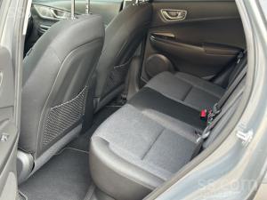 Pelēks Hyundai Kona 2021 Rīga, ar dzinēja tilpumu 0.00 L un nobraukumu 32 tūkst. km par 15900 €, foto 16 vietnē AUTOMOTO.COM.LV
