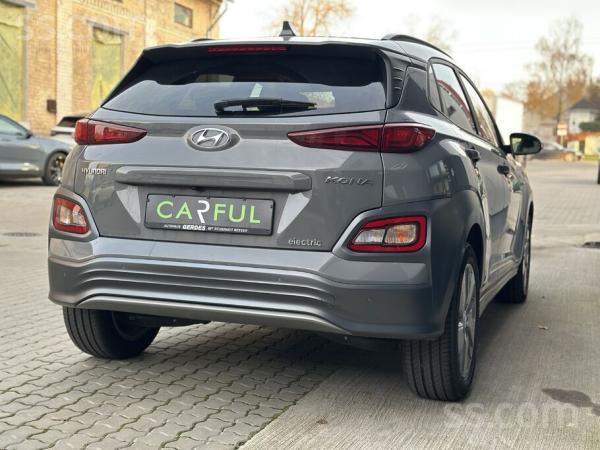Grey Hyundai Kona 2021 in Riga, with an engine capacity of 0.00 L and mileage of 32 thousand km for 15900 €, photo 8 on AUTOMOTO.COM.LV