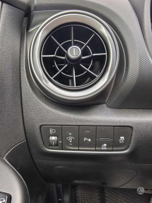 Grey Hyundai Kona 2021 in Alytus, with an engine capacity of 0.00 L and mileage of 76 thousand km for 19800 €, photo 15 on AUTOMOTO.COM.LV