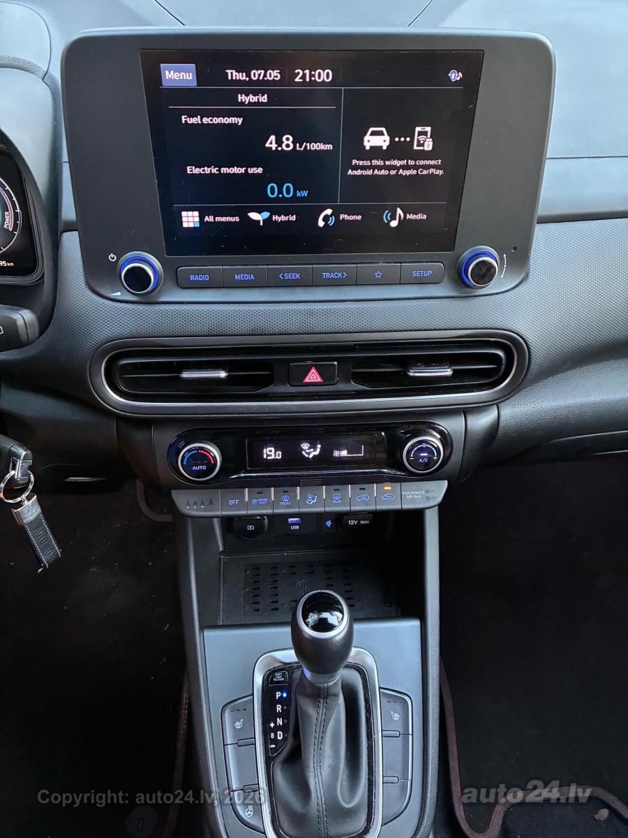 Pelēks Hyundai Kona 2022 Tallina, ar dzinēja tilpumu 1.60 L un nobraukumu 45 tūkst. km par 22490 €, foto 9 vietnē AUTOMOTO.COM.LV
