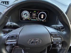Pelēks Hyundai Kona 2022 Tallina, ar dzinēja tilpumu 1.60 L un nobraukumu 45 tūkst. km par 22490 €, foto 12 vietnē AUTOMOTO.COM.LV