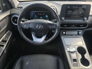 Pelēks Hyundai Kona 2022 Panevēža, ar dzinēja tilpumu 0.00 L un nobraukumu 98 tūkst. km par 18999 €, foto 17 vietnē AUTOMOTO.COM.LV