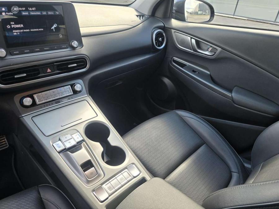 Pelēks Hyundai Kona 2022 Panevēža, ar dzinēja tilpumu 0.00 L un nobraukumu 98 tūkst. km par 18999 €, foto 20 vietnē AUTOMOTO.COM.LV