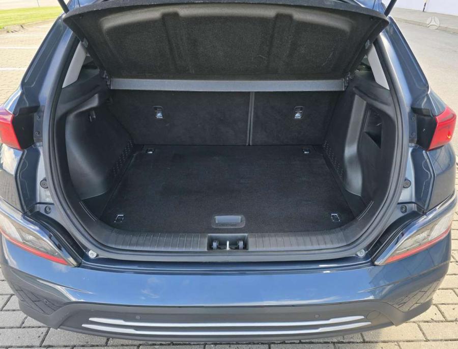 Pelēks Hyundai Kona 2022 Panevēža, ar dzinēja tilpumu 0.00 L un nobraukumu 98 tūkst. km par 18999 €, foto 28 vietnē AUTOMOTO.COM.LV