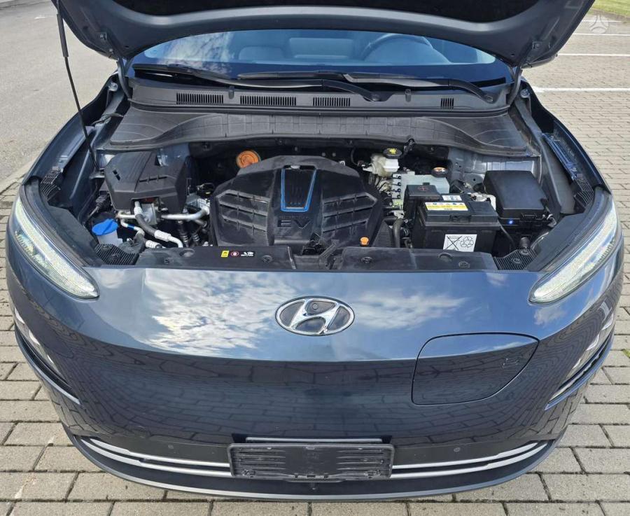 Pelēks Hyundai Kona 2022 Panevēža, ar dzinēja tilpumu 0.00 L un nobraukumu 98 tūkst. km par 18999 €, foto 31 vietnē AUTOMOTO.COM.LV