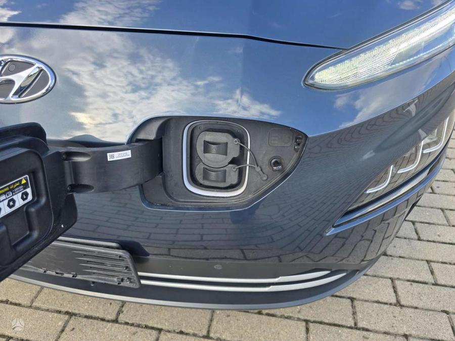 Pelēks Hyundai Kona 2022 Panevēža, ar dzinēja tilpumu 0.00 L un nobraukumu 98 tūkst. km par 18999 €, foto 32 vietnē AUTOMOTO.COM.LV