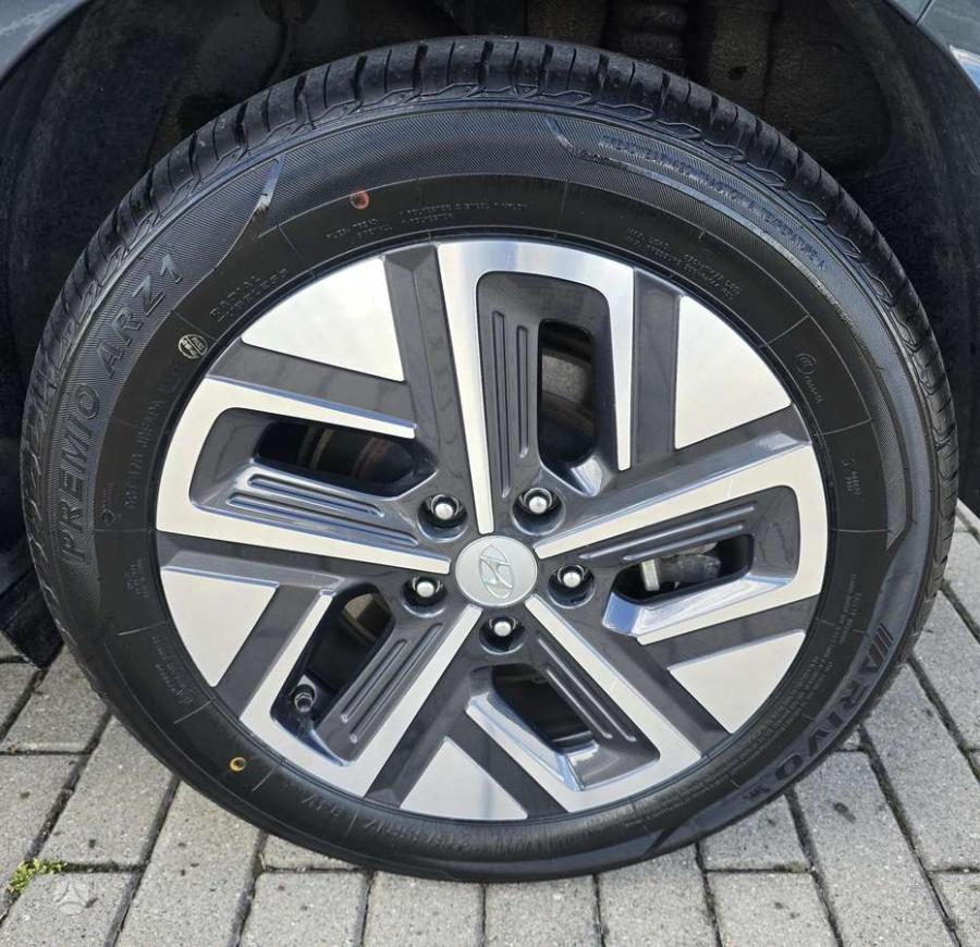 Pelēks Hyundai Kona 2022 Panevēža, ar dzinēja tilpumu 0.00 L un nobraukumu 98 tūkst. km par 18999 €, foto 33 vietnē AUTOMOTO.COM.LV