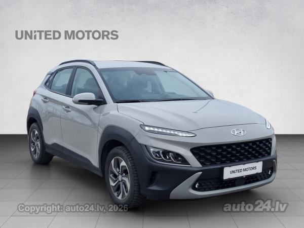 Pelēks Hyundai Kona 2023 Jehvi, ar dzinēja tilpumu 1.60 L un nobraukumu 27 tūkst. km par 25490 €, foto 2 vietnē AUTOMOTO.COM.LV