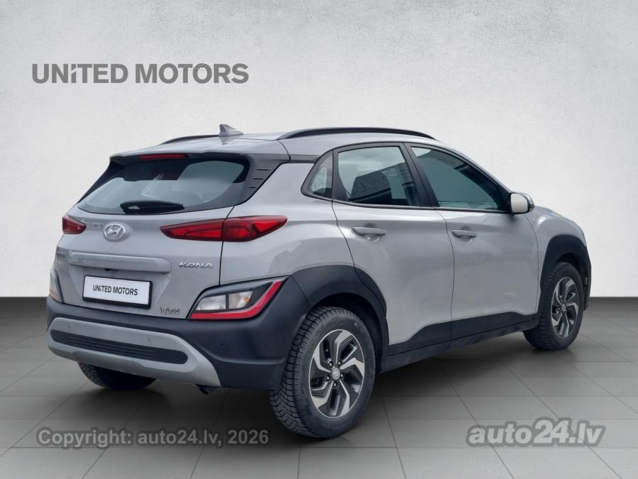 Grey Hyundai Kona 2023 in Johvi, with an engine capacity of 1.60 L and mileage of 27 thousand km for 25490 €, photo 5 on AUTOMOTO.COM.LV