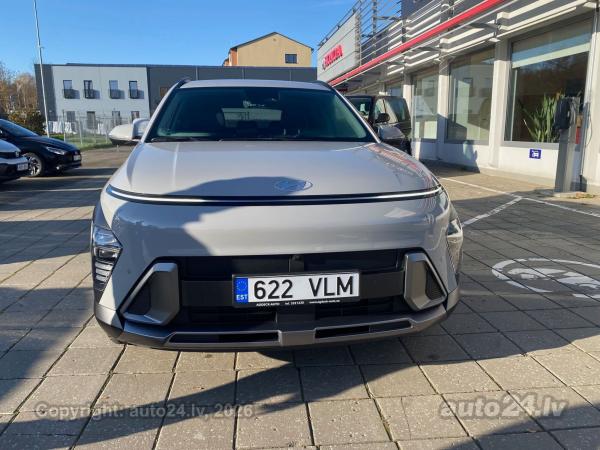Хендай Кона 2023 в Йыхви на AUTOMOTO.COM.LV Серый Хендай Кона 2023 в Йыхви, объемом двигателя 1.60 л и пробегом 29 тыс. км за 25900 €, фото 1 на AUTOMOTO.COM.LV