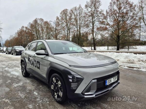 Grey Hyundai Kona 2024 in Tartu, with an engine capacity of 1.60 L and mileage of 22 thousand km for 29700 €, photo 5 on AUTOMOTO.COM.LV