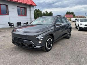 Grey Hyundai Kona 2024 in Radviliskis, with an engine capacity of 0.00 L and mileage of 36 thousand km for 25950 €, photo 3 on AUTOMOTO.COM.LV