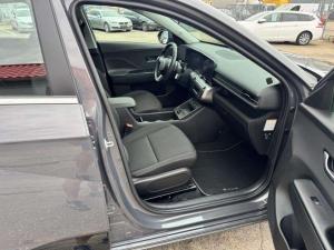 Grey Hyundai Kona 2024 in Radviliskis, with an engine capacity of 0.00 L and mileage of 36 thousand km for 25950 €, photo 15 on AUTOMOTO.COM.LV
