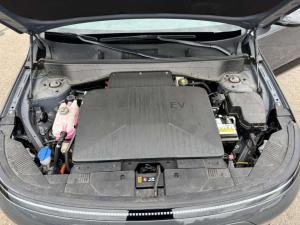 Grey Hyundai Kona 2024 in Radviliskis, with an engine capacity of 0.00 L and mileage of 36 thousand km for 25950 €, photo 17 on AUTOMOTO.COM.LV
