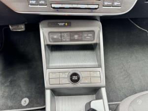 Grey Hyundai Kona 2024 in Radviliskis, with an engine capacity of 0.00 L and mileage of 36 thousand km for 25950 €, photo 20 on AUTOMOTO.COM.LV
