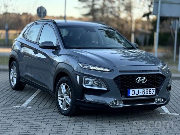Pelēks Hyundai Kona 2019 Jūrmala, ar dzinēja tilpumu 1.00 L un nobraukumu 0 tūkst. km par 9950 €, foto 1 vietnē AUTOMOTO.COM.LV