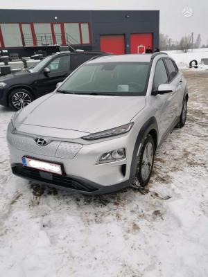 Grey Hyundai Kona 2020 in Marijampole, with an engine capacity of 0.00 L and mileage of 108 thousand km for 17500 €, photo  on AUTOMOTO.COM.LV