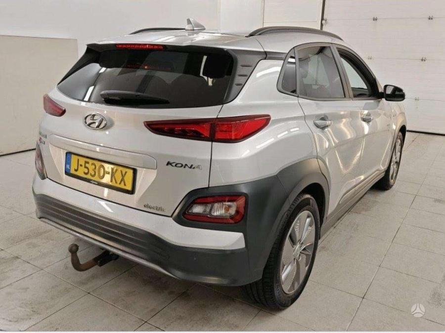 Pelēks Hyundai Kona 2020 Marijampole, ar dzinēja tilpumu 0.00 L un nobraukumu 108 tūkst. km par 17500 €, foto 10 vietnē AUTOMOTO.COM.LV