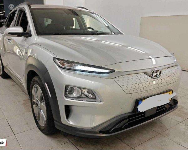 Grey Hyundai Kona 2020 in Klaipeda, with an engine capacity of 0.00 L and mileage of 109 thousand km for 19000 €, photo 3 on AUTOMOTO.COM.LV