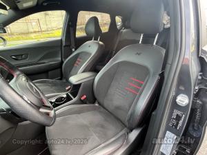 Pelēks Hyundai Kona 2023 Tallina, ar dzinēja tilpumu 1.60 L un nobraukumu 38 tūkst. km par 27999 €, foto 7 vietnē AUTOMOTO.COM.LV