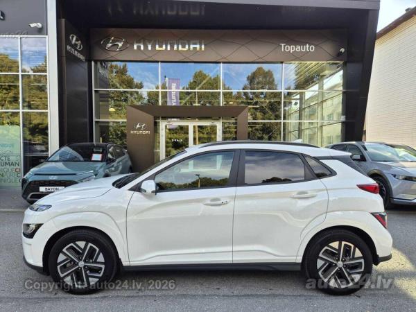 Hyundai Kona 2023 Tartu, ar dzinēja tilpumu 0.00 L un nobraukumu 25 tūkst. km par 23900 €, foto 2 vietnē AUTOMOTO.COM.LV