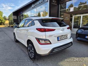 Hyundai Kona 2023 Tartu, ar dzinēja tilpumu 0.00 L un nobraukumu 25 tūkst. km par 23900 €, foto 3 vietnē AUTOMOTO.COM.LV