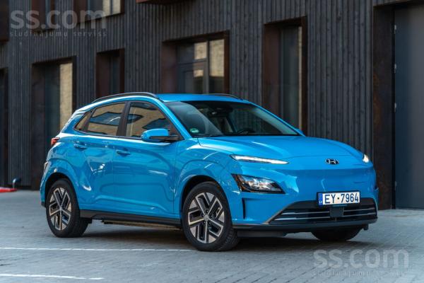 Hyundai Kona 2023 in Riga, with an engine capacity of 0.00 L and mileage of 14 thousand km for 20990 €, photo 1 on AUTOMOTO.COM.LV