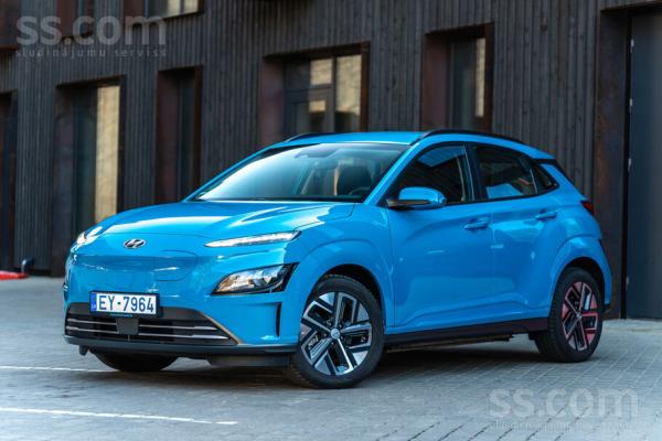 Hyundai Kona 2023 in Riga, with an engine capacity of 0.00 L and mileage of 14 thousand km for 20990 €, photo 2 on AUTOMOTO.COM.LV