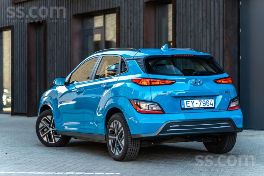Hyundai Kona 2023 Rīga, ar dzinēja tilpumu 0.00 L un nobraukumu 14 tūkst. km par 20990 €, foto 4 vietnē AUTOMOTO.COM.LV