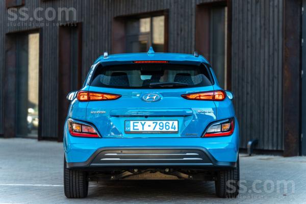 Hyundai Kona 2023 in Riga, with an engine capacity of 0.00 L and mileage of 14 thousand km for 20990 €, photo 6 on AUTOMOTO.COM.LV