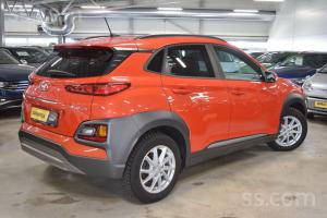 Oranžs Hyundai Kona 2018 Rīga, ar dzinēja tilpumu 1.00 L un nobraukumu 132 tūkst. km par 9900 €, foto 2 vietnē AUTOMOTO.COM.LV