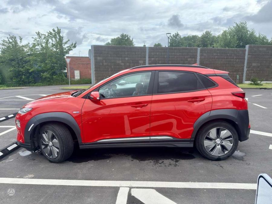 Oranžs Hyundai Kona 2019 Šilutė, ar dzinēja tilpumu 0.00 L un nobraukumu 94 tūkst. km par 15900 €, foto 4 vietnē AUTOMOTO.COM.LV