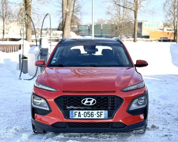 Oranžs Hyundai Kona 2018 Tauragė, ar dzinēja tilpumu 1.00 L un nobraukumu 142 tūkst. km par 8300 €, foto  vietnē AUTOMOTO.COM.LV