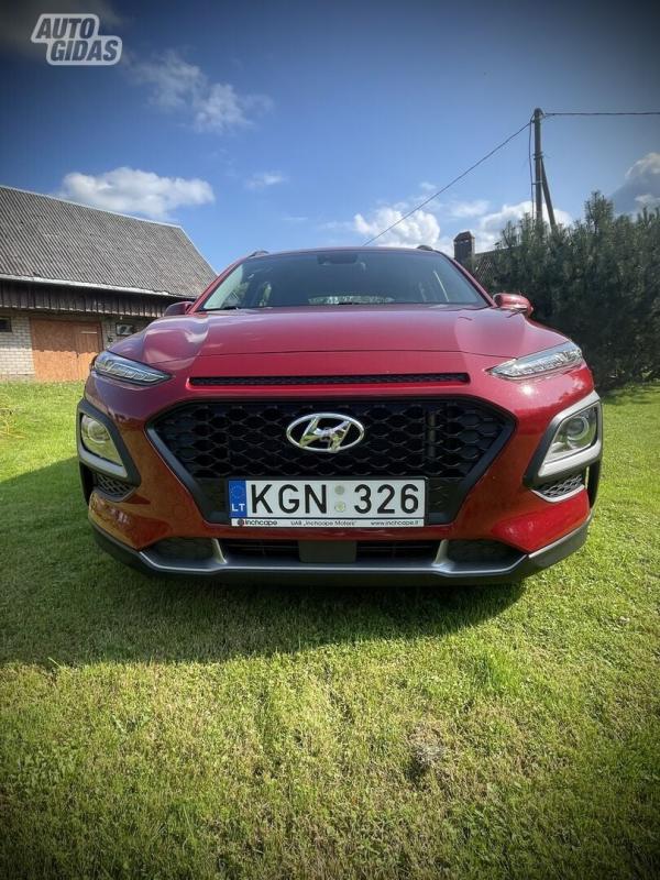 Red Hyundai Kona 2018 in Plunge, with an engine capacity of 1.00 L and mileage of 145 thousand km for 9500 €, photo 1 on AUTOMOTO.COM.LV