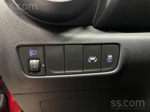 Red Hyundai Kona 2018 in Riga, with an engine capacity of 1.00 L and mileage of 90 thousand km for 9990 €, photo 17 on AUTOMOTO.COM.LV