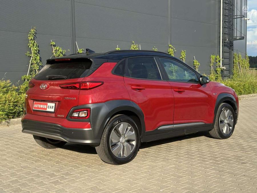 Red Hyundai Kona 2020 in Vilnius, with an engine capacity of 0.00 L and mileage of 124 thousand km for 16250 €, photo 7 on AUTOMOTO.COM.LV
