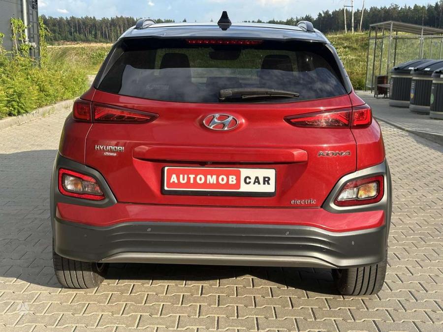 Red Hyundai Kona 2020 in Vilnius, with an engine capacity of 0.00 L and mileage of 124 thousand km for 16250 €, photo 10 on AUTOMOTO.COM.LV