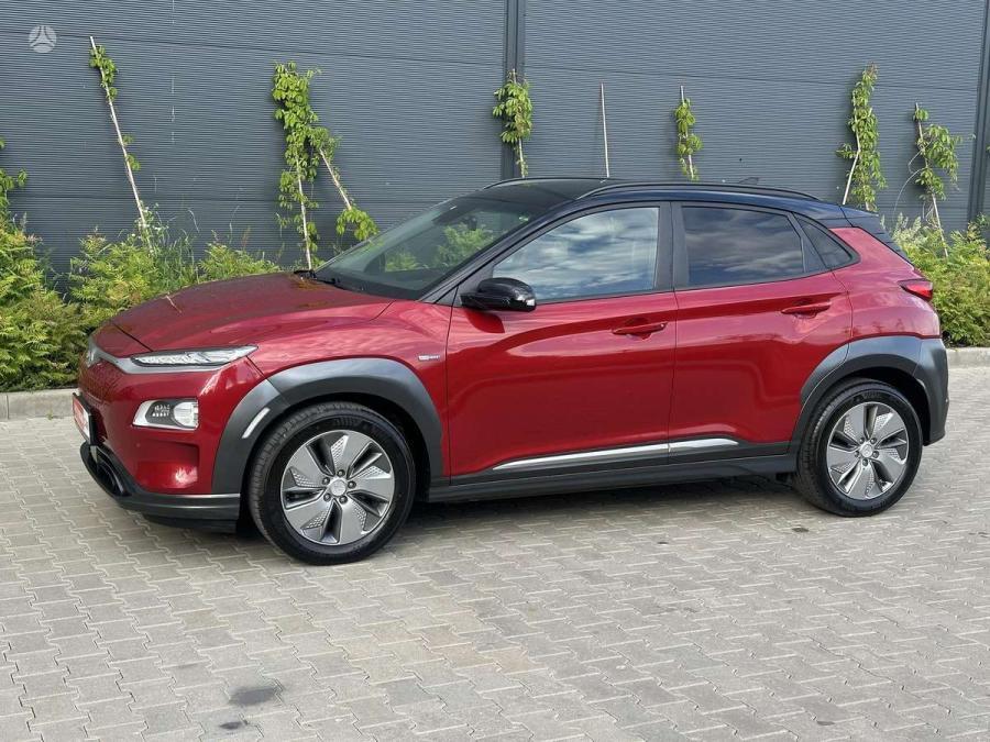 Red Hyundai Kona 2020 in Vilnius, with an engine capacity of 0.00 L and mileage of 124 thousand km for 16250 €, photo 15 on AUTOMOTO.COM.LV