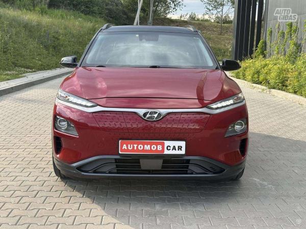 Red Hyundai Kona 2020 in Vilnius, with an engine capacity of 0.00 L and mileage of 124 thousand km for 16250 €, photo 2 on AUTOMOTO.COM.LV