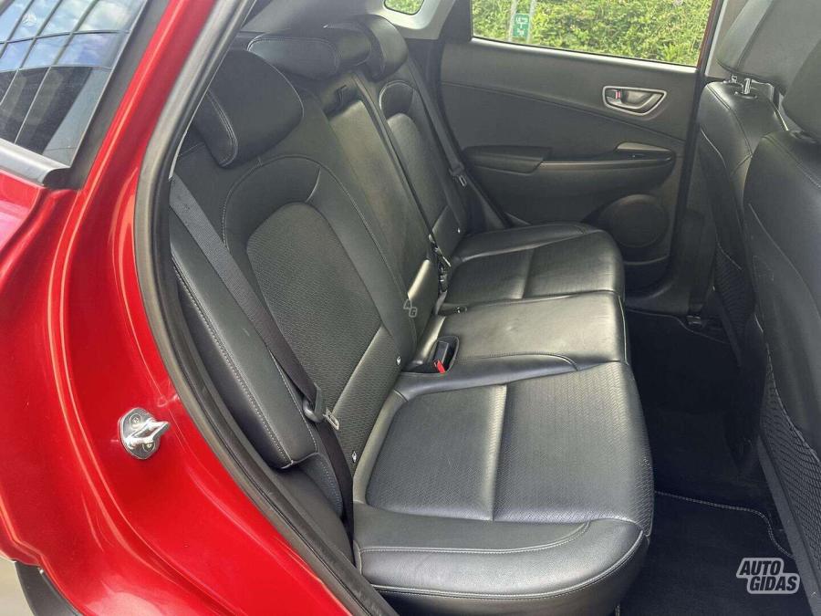 Sarkans Hyundai Kona 2020 Viļņa, ar dzinēja tilpumu 0.00 L un nobraukumu 124 tūkst. km par 16250 €, foto 23 vietnē AUTOMOTO.COM.LV