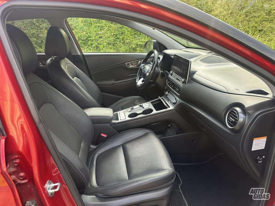 Sarkans Hyundai Kona 2020 Viļņa, ar dzinēja tilpumu 0.00 L un nobraukumu 124 tūkst. km par 16250 €, foto 24 vietnē AUTOMOTO.COM.LV