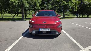 Sarkans Hyundai Kona 2020 Kauņa, ar dzinēja tilpumu 0.00 L un nobraukumu 148 tūkst. km par 17000 €, foto 3 vietnē AUTOMOTO.COM.LV