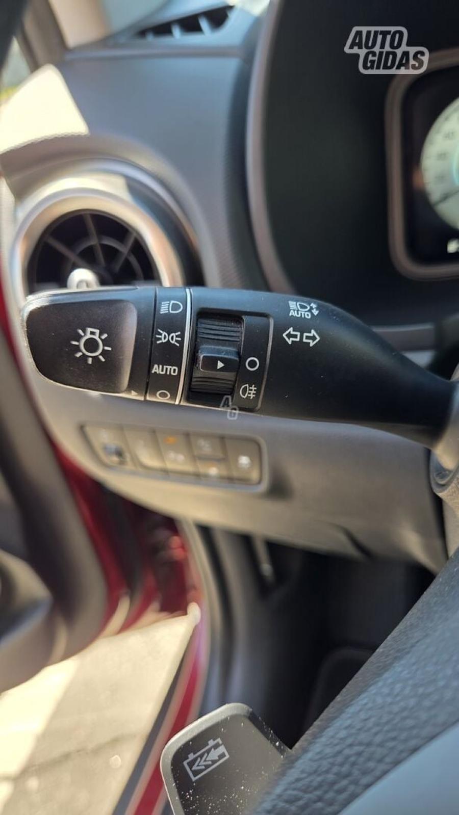 Sarkans Hyundai Kona 2020 Kauņa, ar dzinēja tilpumu 0.00 L un nobraukumu 148 tūkst. km par 17000 €, foto 19 vietnē AUTOMOTO.COM.LV
